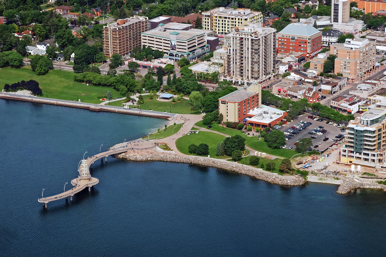 Services - Canada First